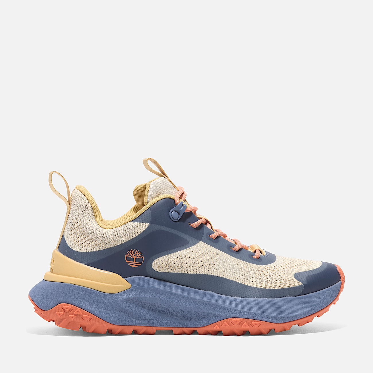 Women's Motion Access Low Lace-Up Sneaker